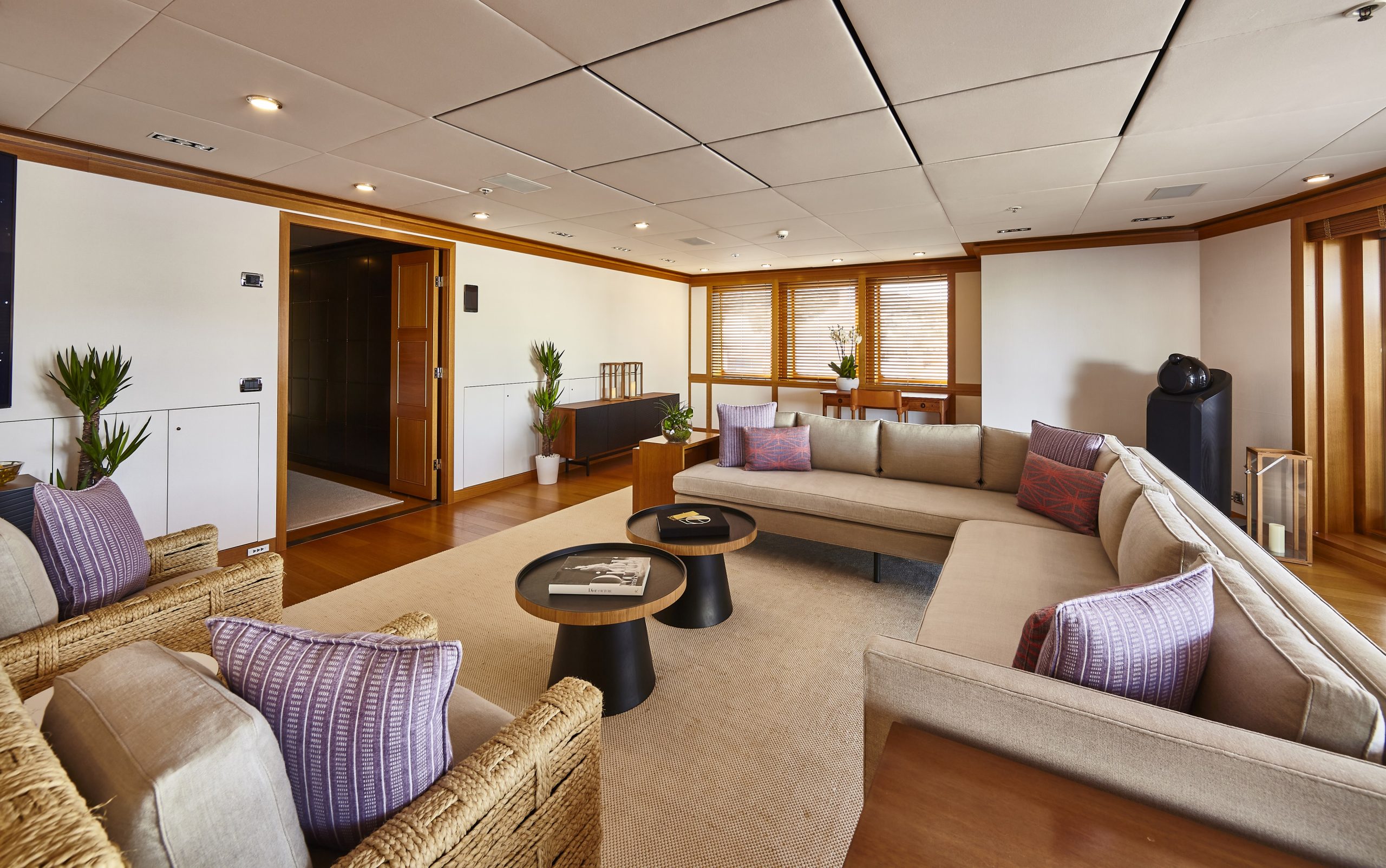 HBC Yacht Charter Details, Abeking & Rasmussen | CHARTERWORLD Luxury ...
